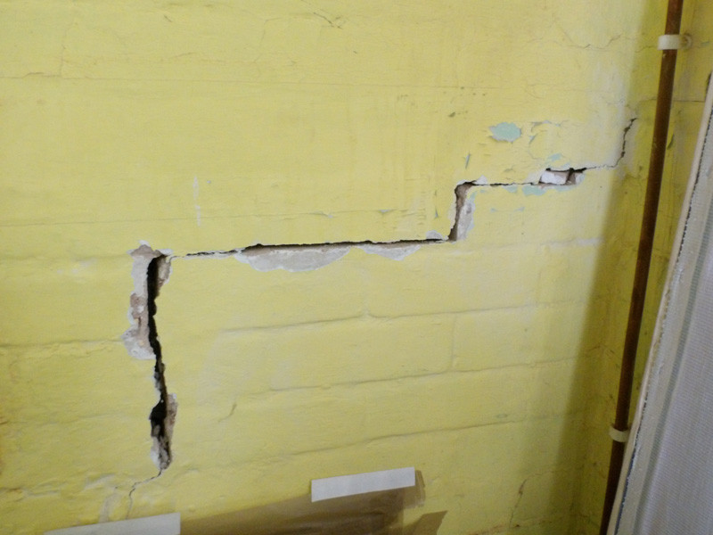 Cracks in Buildings | Nova Surveyors